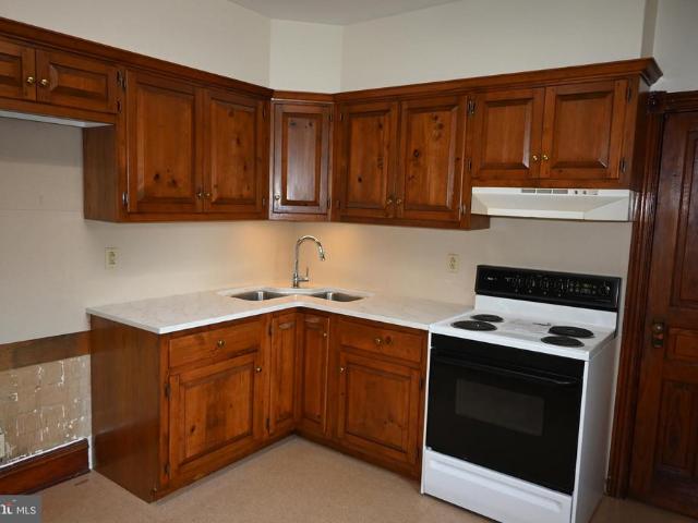 2191 Spinnerstown Road # 2