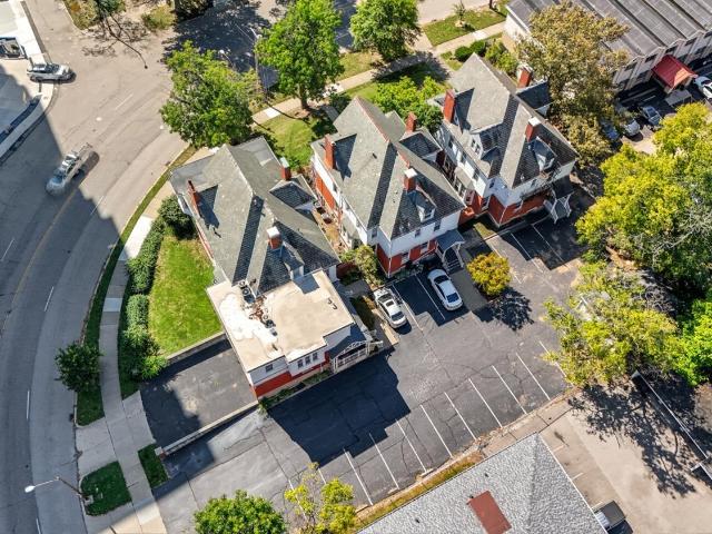 2191 Victory Parkway