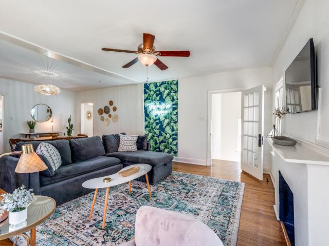 219/221 Allensworth Street, San Antonio, US, TX