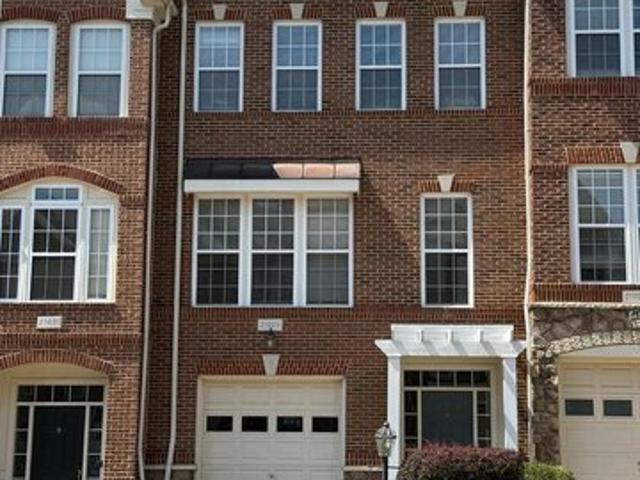 21929 Bayard Ter, Broadlands, VA 20148