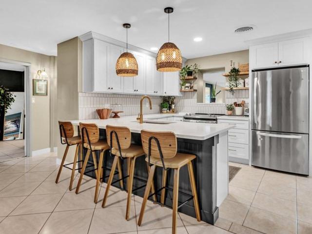2192 Bonnie Dr, West Palm Beach, FL 33415