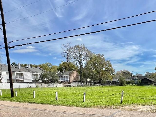 2192 Christian St, Baton Rouge, LA 70808 | MLS #BR2024004 | Compass