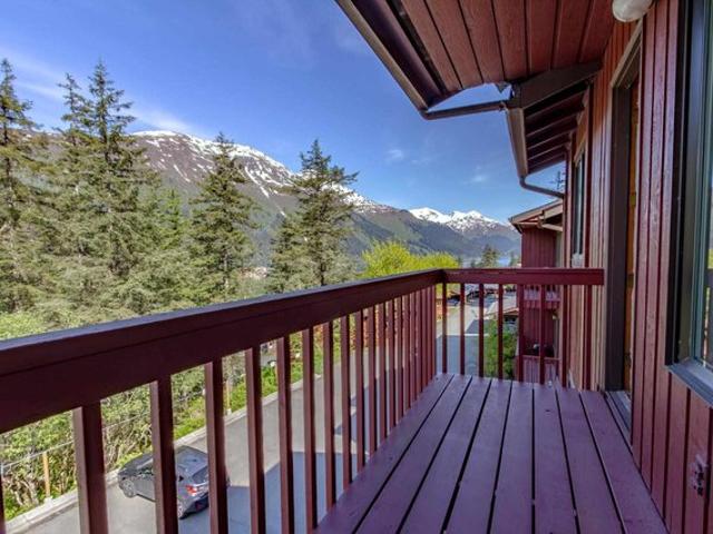 2192 Lawson Creek Rd, Douglas, AK 99824