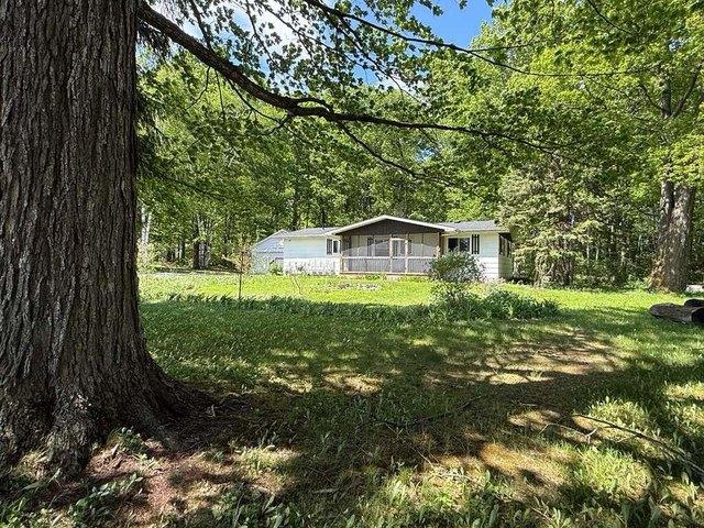 2192 School Ln, Brussels, WI 54235