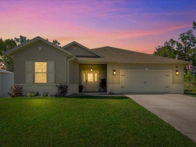 2192 W Riley Dr, Citrus Springs, FL 34434