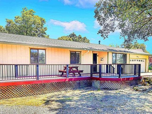 21932 Phoenix Lake Rd, Sonora, CA 95370