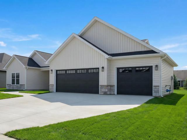 2193 Beech Tree Court