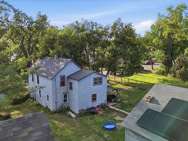 219 3rd Avenue