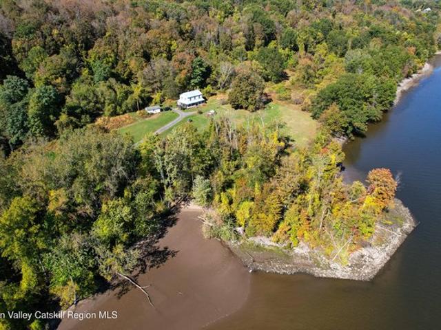 219 237 Swezey Rd, Coxsackie, NY 12051