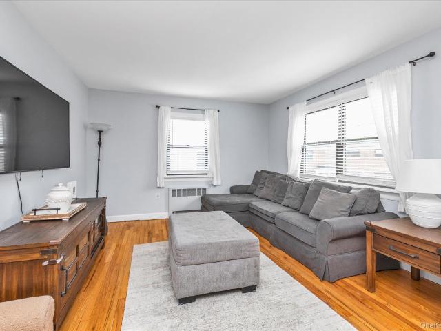 219 2 th Avenue 300A2