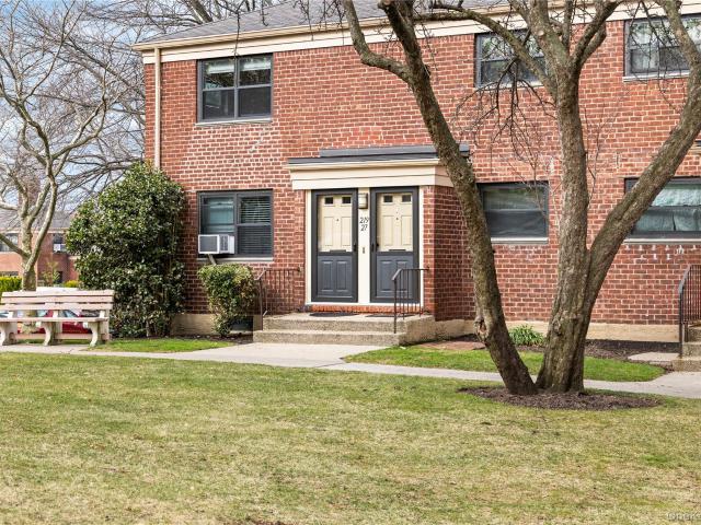 219 2 th Avenue, Unit 2 | Compass