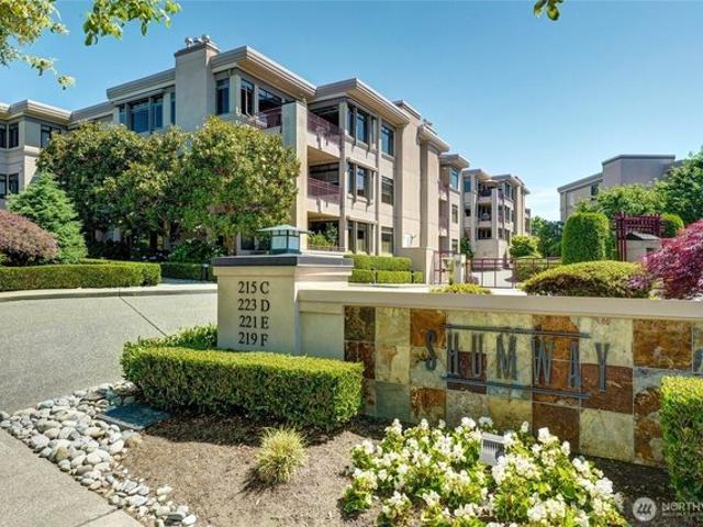 219 5th Ave S Apt F304, Kirkland, WA 98033
