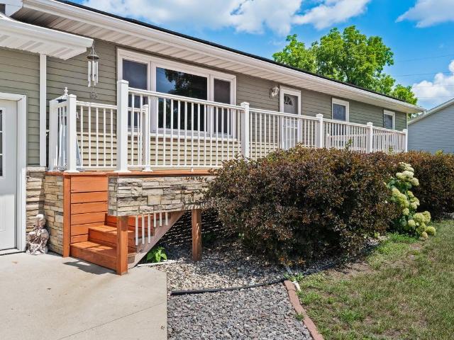 219 5th Street SE