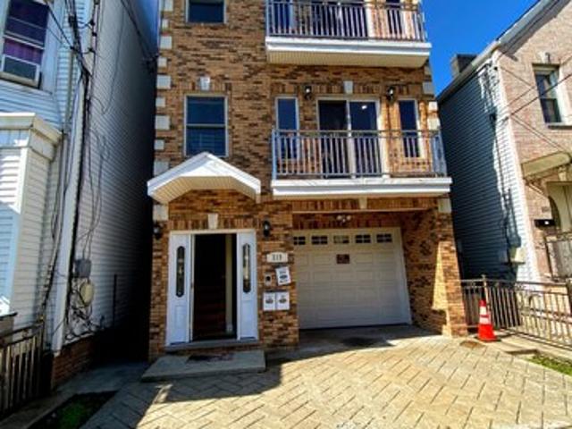 219 Congress St Apt 1, Jersey City, NJ 07307