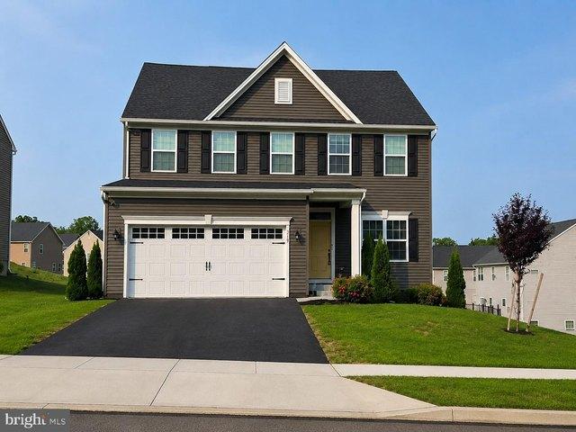 219 Chadsworth Way, York, PA 17402