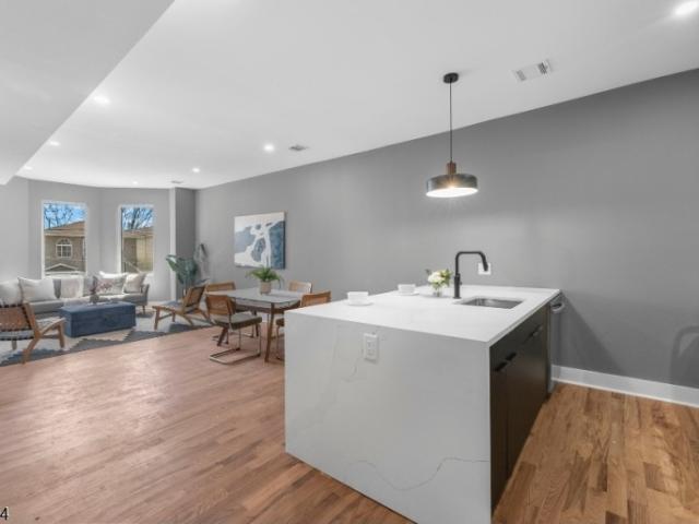 219 Clerk St