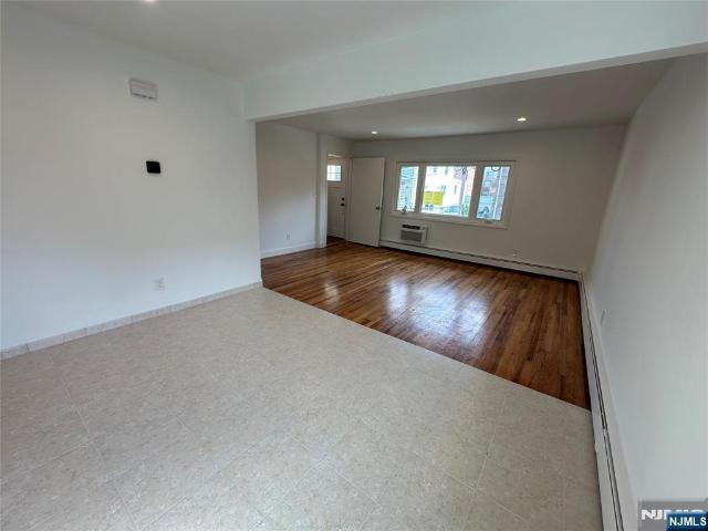 219 Cliff Street # 1
