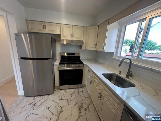 219 Cliff Street 2, Cliffside Park, US, NJ
