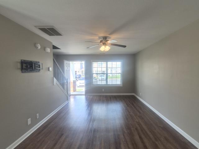 219 Alexander Blvd