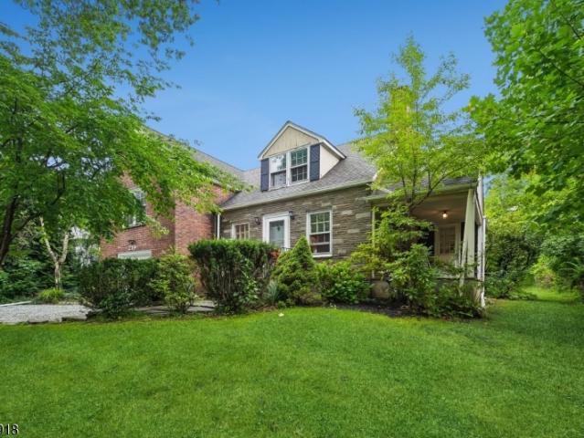 219 Ashland Rd