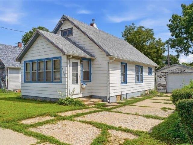 219 Avenue E, Rock Falls, IL 61071
