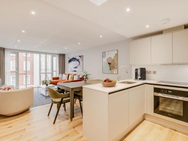 219 Baker, Baker Street, Marylebone, NW1 6XE