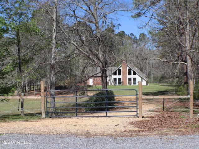 219 Bass Road