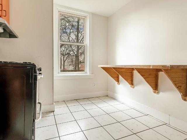 219 Bidwell Ave