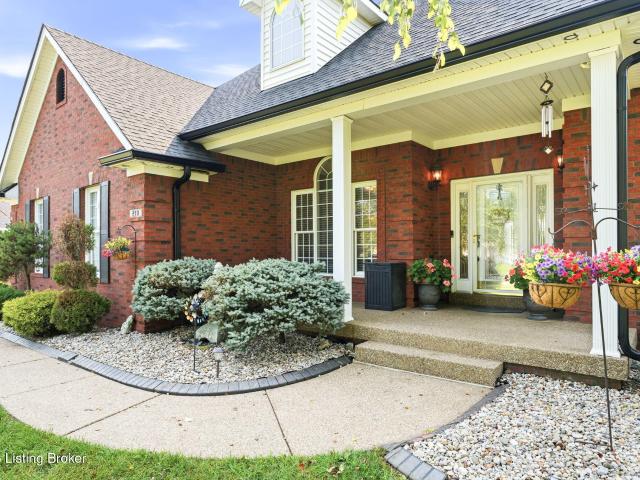 219 Blackberry Cir