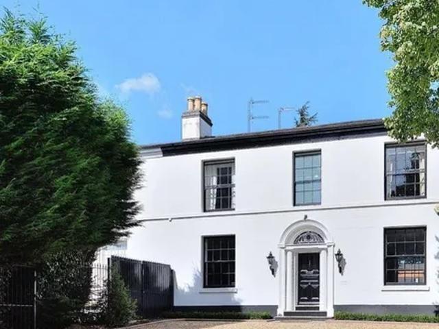 219 Bristol Road, Park Central, B5 7UB, United Kingdom | 4 bed duplex for rent #126825620 | Rentberry