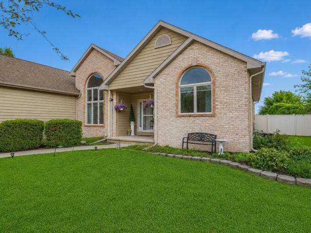 219 Greenbriar Lane
