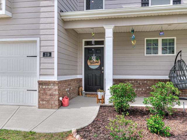 219 Donnington Court