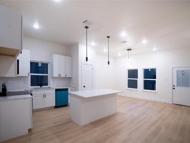 219 E Beachwood Loop, Trinidad, TX 75163 | MLS #21209 | Compass