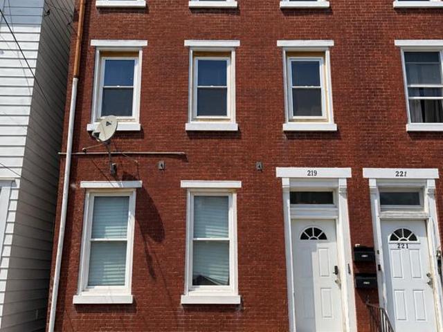 219 E Broad Street