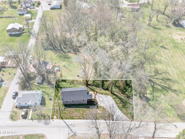 219 E Bronson St