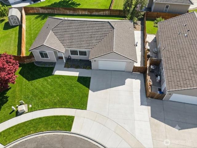 219 E Pinyon Court