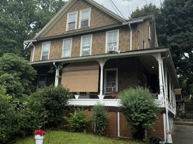 219 E Spring St, Nanticoke, PA 18634