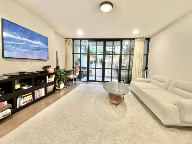 219 East 11th Street, New York, NY