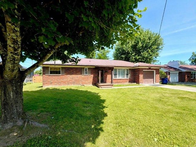 219 Fayette Ave, Fayetteville, WV 25840