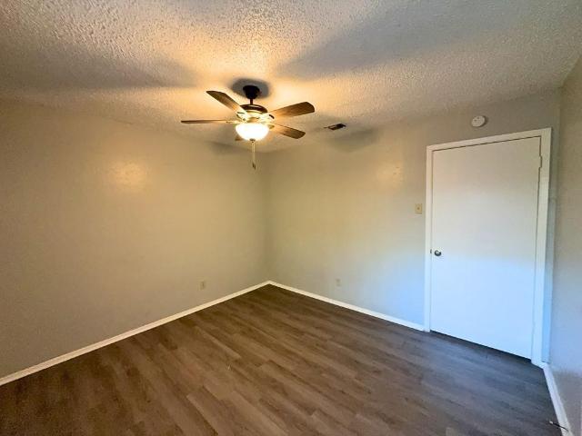 219 Fry St, Unit 6, Denton, TX 76201 | MLS #21034