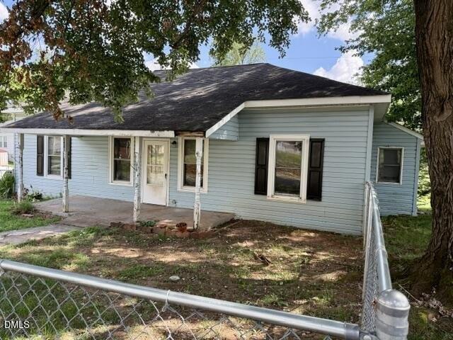219 Kerr Dr, Roxboro, NC 27573