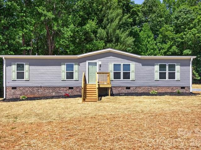 219 Harvick Ln, Lexington, NC 27292