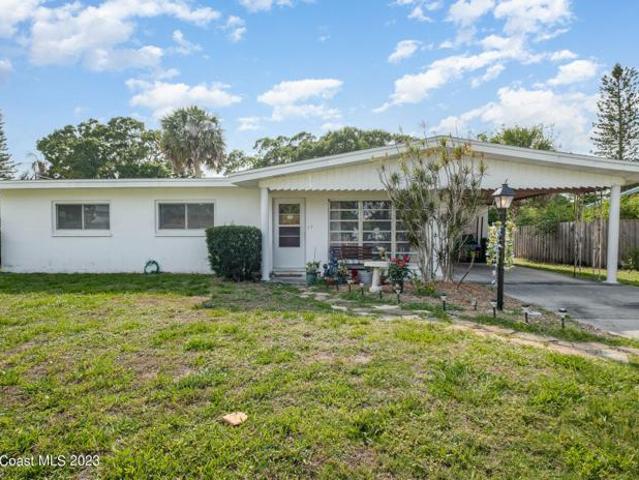 219 Hickory St, Melbourne, FL 32904
