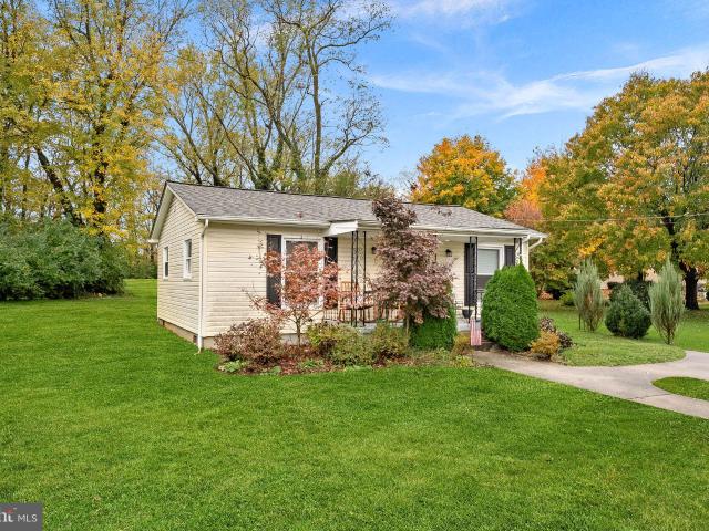 219 Josephine St, Berryville, VA 22611 | MLS #VACL2006