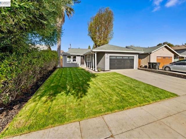 219 Omira Dr