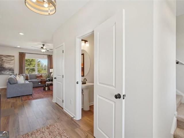 219 Oakmont Drive