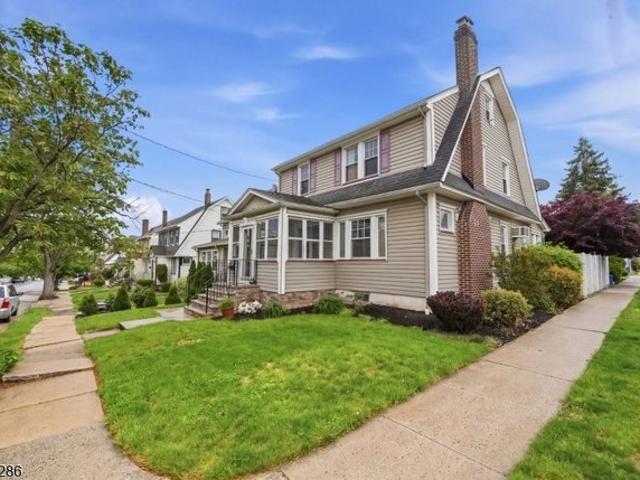 219 Overlook Ave, Belleville, NJ 07109