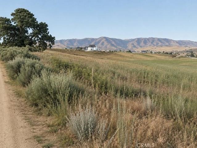 219 Lot Lupine, Tehachapi, CA 93561