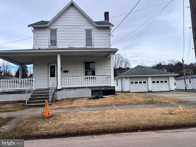 219 Large St, Meyersdale, PA 15552