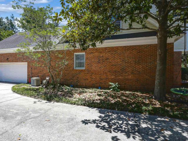 219 Mallet Hill Road